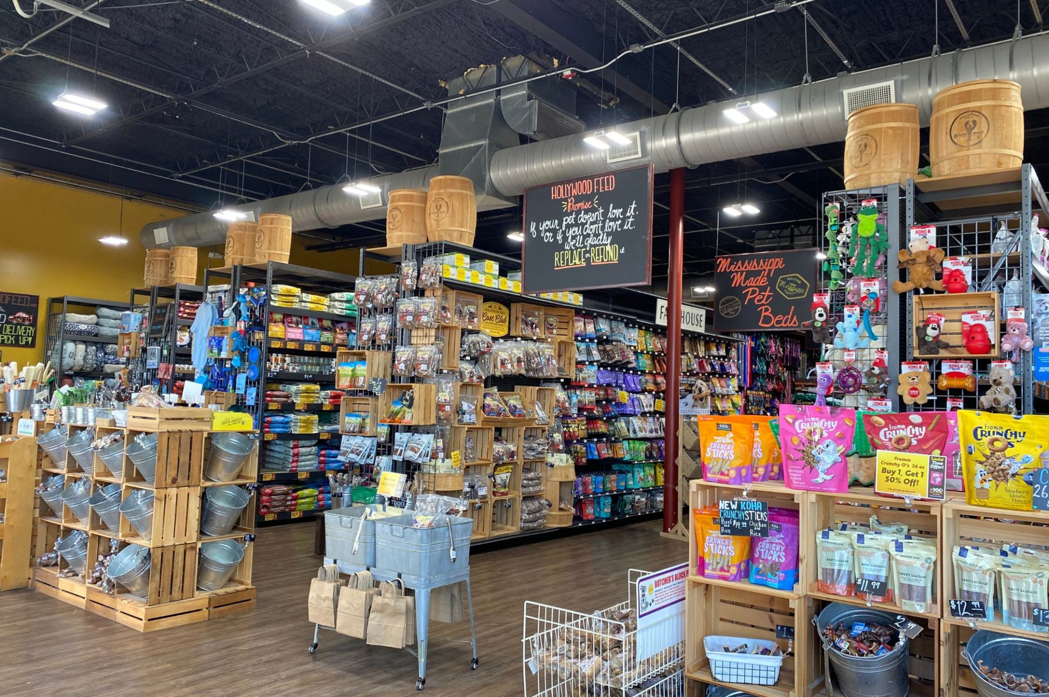 Hollywood Feed Jonesboro: Your New Neighborhood Pet Store Is Now Open ...